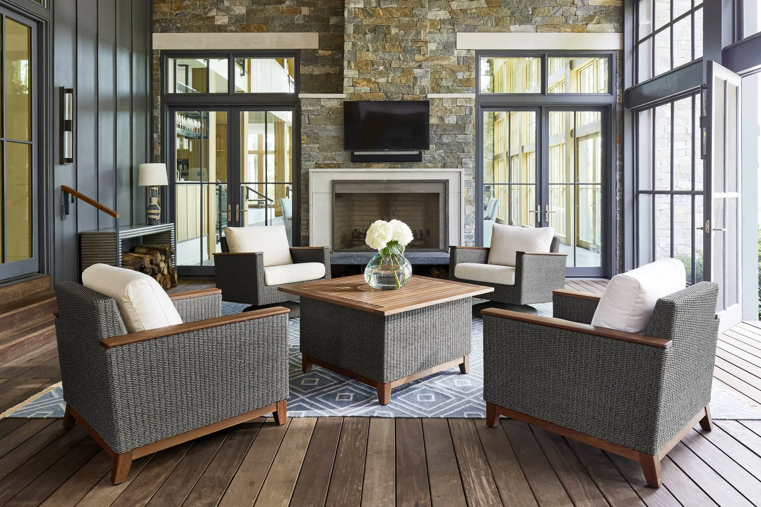 Coral Lounge Chair Jensen Outdoor
