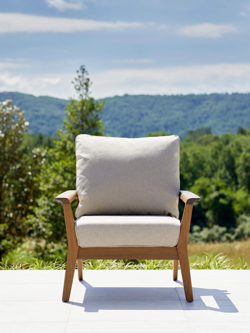 Sky Lounge Chair - Jensen Outdoor
